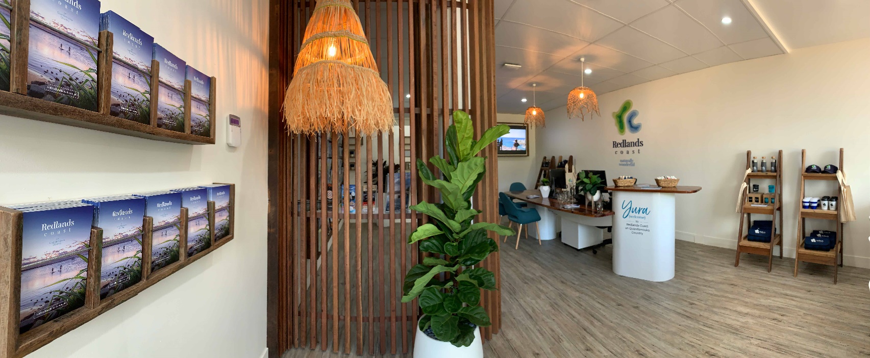 New Redlands Coast Visitor Information Centre offers warm Yura (welcome ...