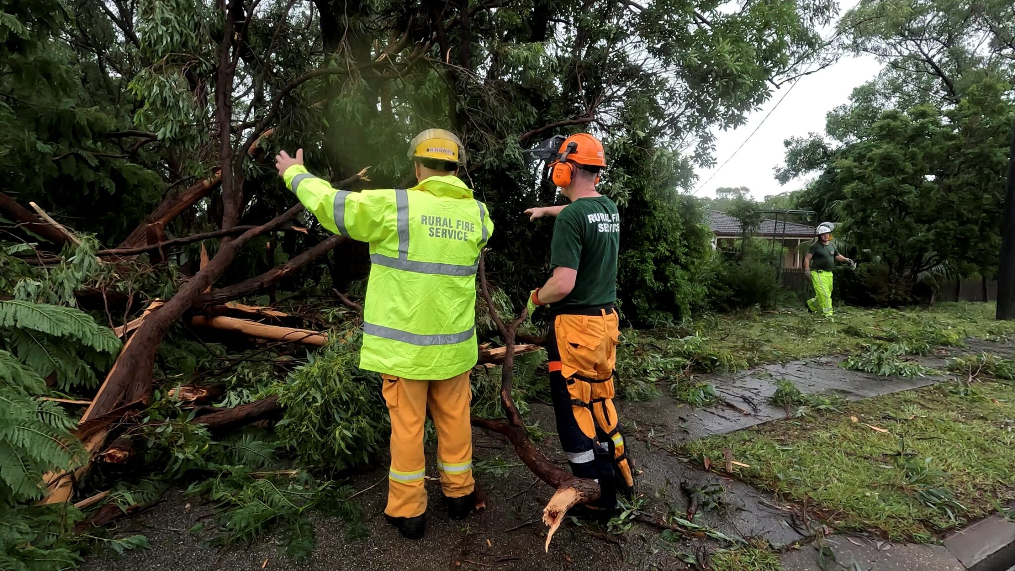 Volunteers at the heart of city’s rural fire brigades - Redlands Coast ...
